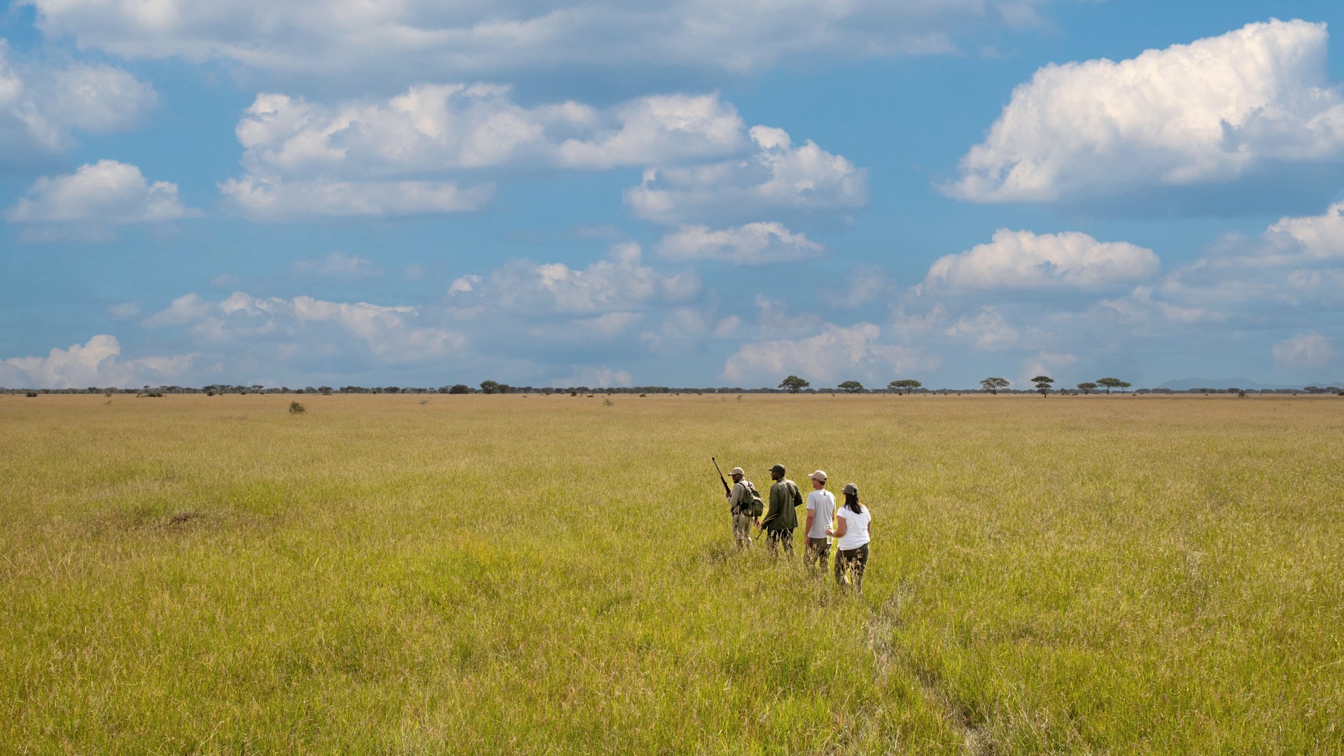 Location & Surroundings - Land of Nature Camps & Lodges
